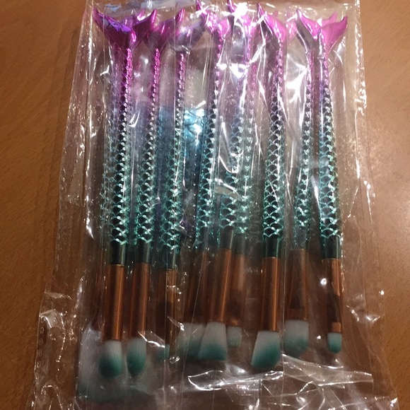Makeup | 11 Piece Mermaid Brush Set | Poshmark
